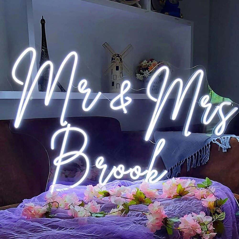 Mr. & Mrs. Last Name Neon Wedding Sign - Wedding Neon Signs